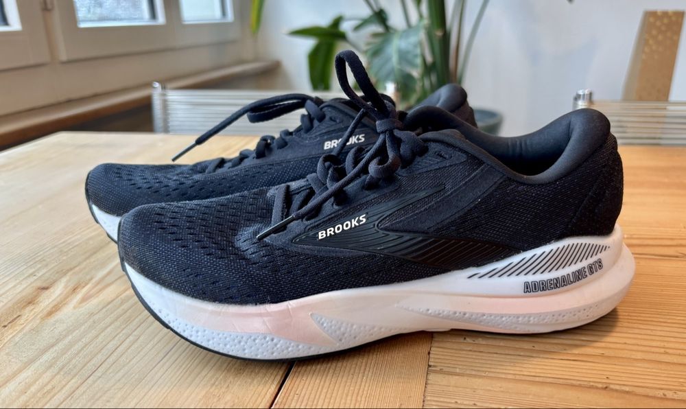 Brooks Adrenaline GTS 23 Damen Laufschuhe, Grösse 39 (Neu (gemäss ...