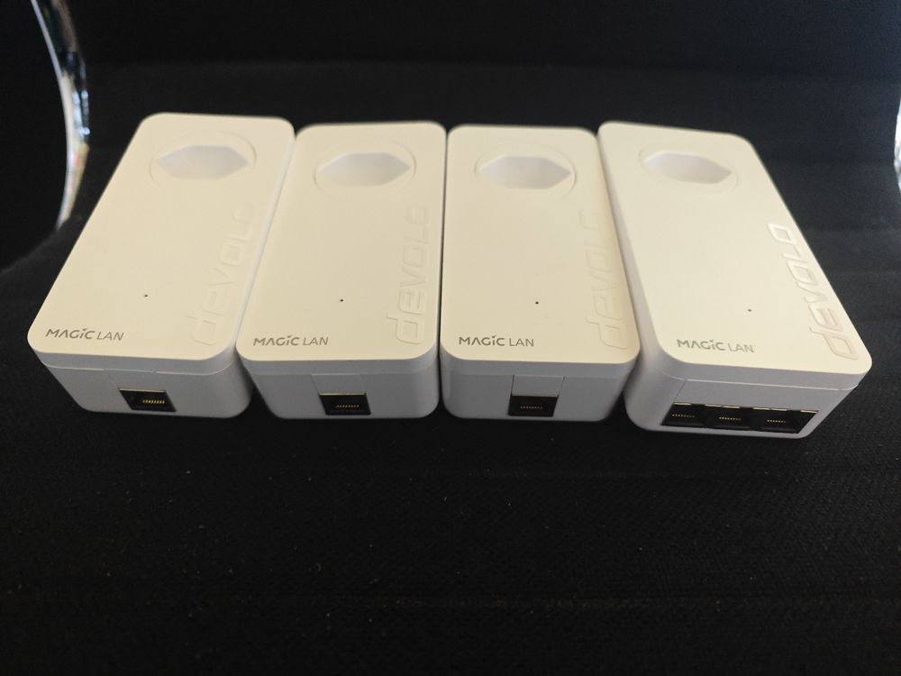 4er Set devolo Magic 2 LAN Adapter Gigabit LAN Powerline (Gebraucht) in ...