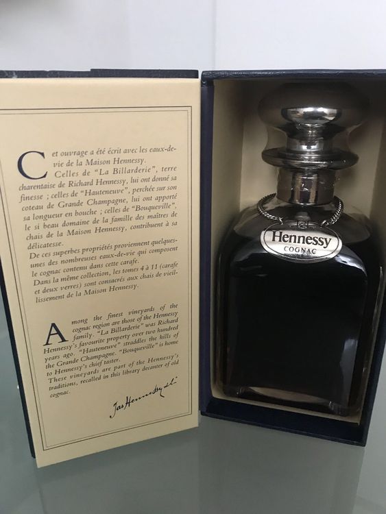 Hennessy Library blue sehr selten (Neu und originalverpackt) in hinwil ...