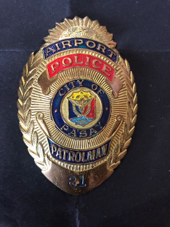 Vintage Airport Police Badge / City of Pasay (Gebraucht) in Rümligen ...