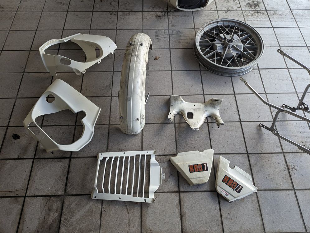 Zubehör Motorrad BMW R80/7, Verkleidung, Felge (Gebraucht) in ...