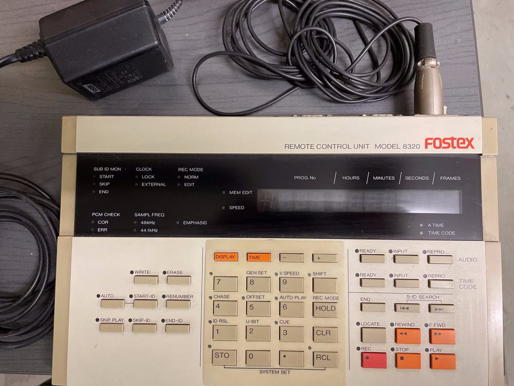 Remote für Foster Dat , Foster DAT defekt. | Kaufen auf Ricardo Remote für Foster Dat , Foster DAT defekt. | Kaufen auf Ricardo