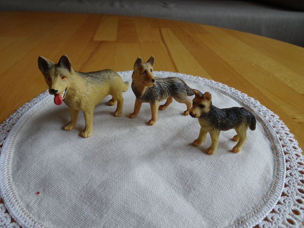 Puppenhaus - Deutsche Schäferhunde Familie (Gebraucht) in Sennwald für ...