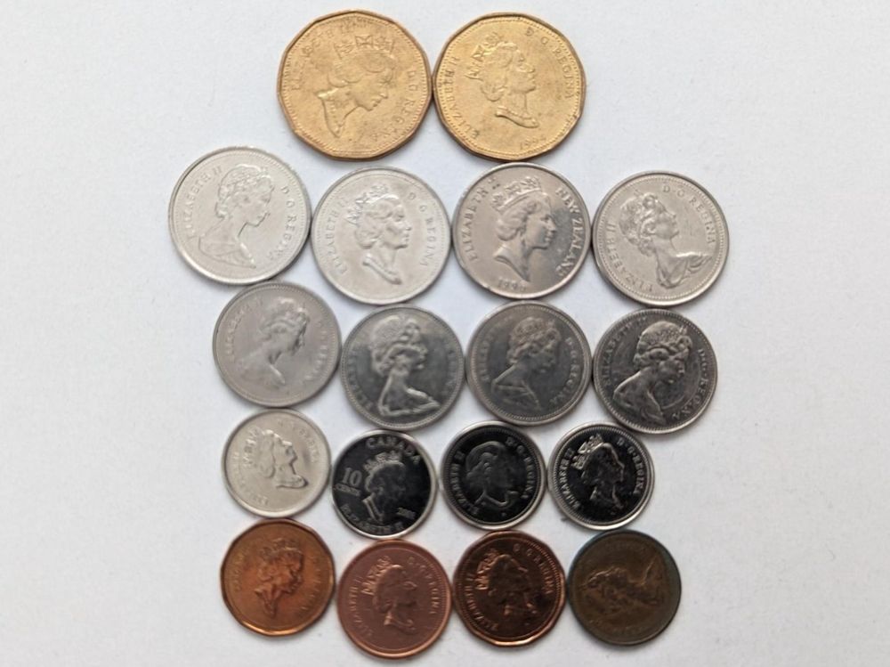 Canada differents coins (Gebraucht) in Porrentruy für CHF 4 – mit ...