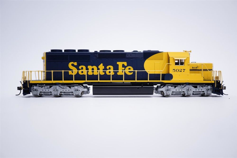 5ß Kato 37-2908 EMDSD40-2 Santa Fe #5027 (Gebraucht) in Uetendorf für ...