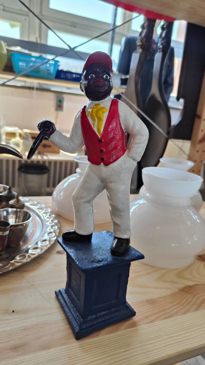 VINTAGE GUSSEISEN RASEN JOCKEY MIT RING (Gebraucht) in Jeuss für CHF 23 ...