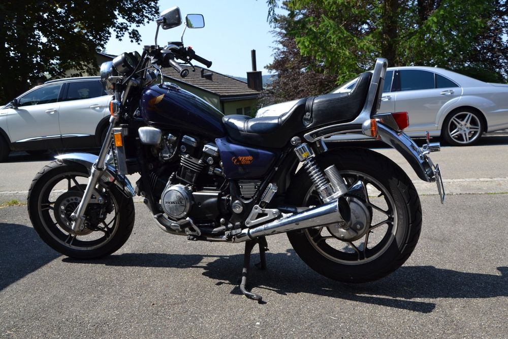 Honda VF750 RC09 (Gebraucht) in St.Gallen für CHF 500 – nur Abholung ...