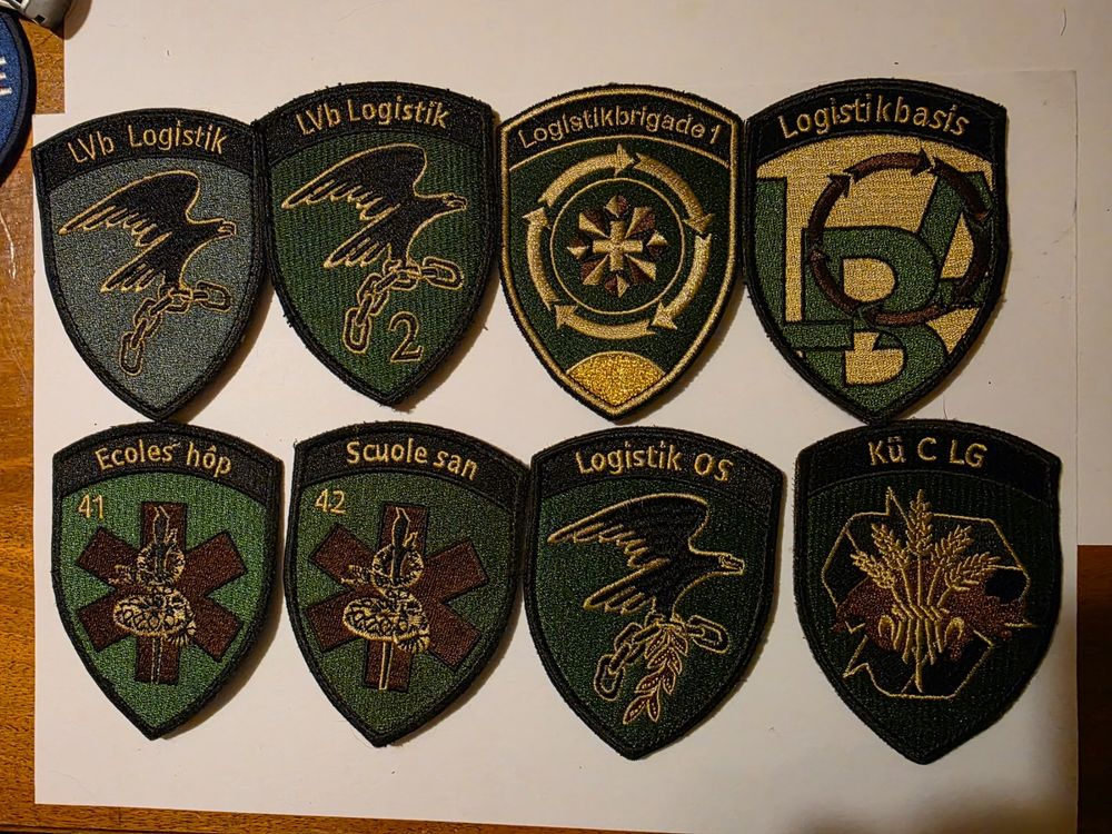 8x Abzeichen Badge logistique Klett (Neu (gemäss Beschreibung)) in Nyon ...