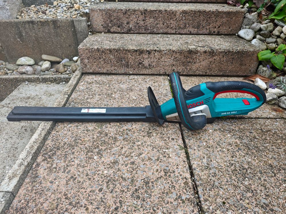 Bosch AHS 54-20 LI Akku Heckenschere (Gebraucht) in Hochwald für CHF 19 ...