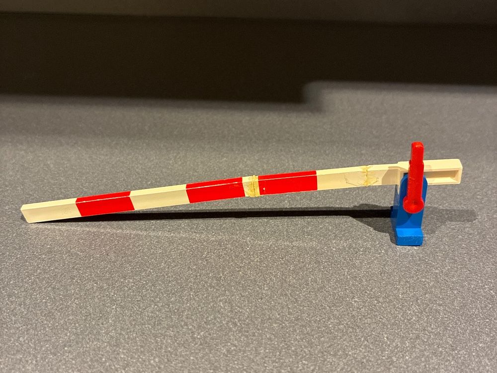 LEGO Trains 7834 Level crossing, 1980 (D'occasion) à Arconciel pour CHF ...