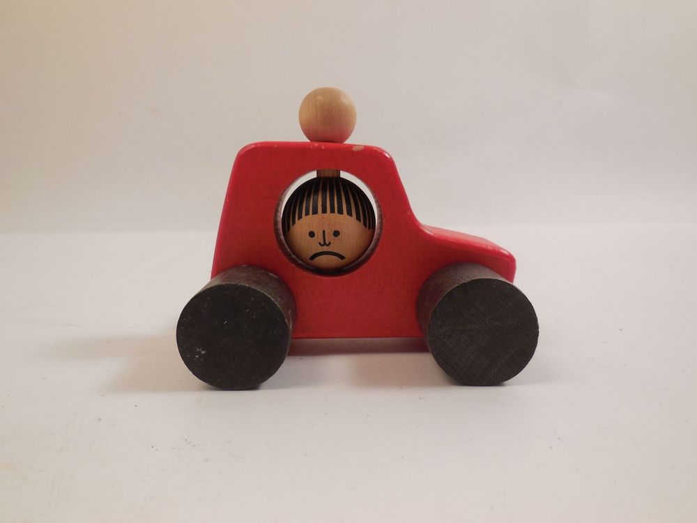 Naef Spiele Holzspielzeug Swiss-Car 1 (Gebraucht) in Wetzikon ZH für ...