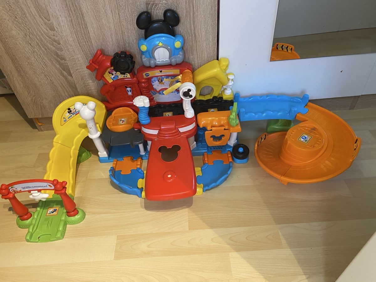 Vtech Tut Tut Baby Flitzer Micky Maus Werkstatt (Gebraucht) in ...