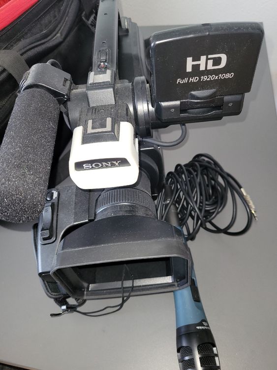 Sony HXR-MC2500 Full HD Camcorder + Zubehör+extra micro (Neu (gemäss ...