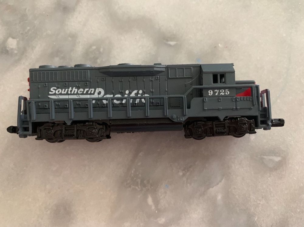 High speed 418 US Diesellok 9725 Spur N - Standmodell | Acheter sur Ricardo