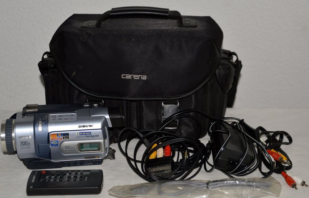 Camcorder / caméscope Sony DCR-TRV240E Digital8 Hi8 Video8 | Kaufen auf ...