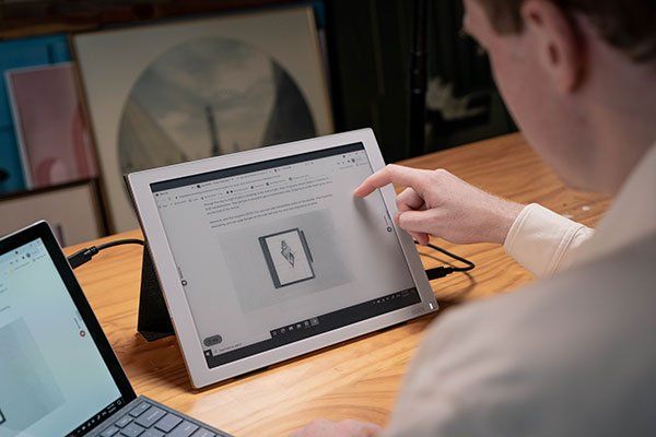 Monitor e-ink 13.3" touchscreen for reading & work (Gebraucht) in ...