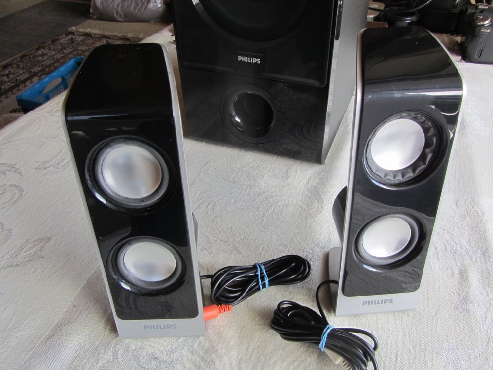 Subwoofer Philips SPA7350/10 (Gebraucht) in Goldswil für CHF 30 – mit ...