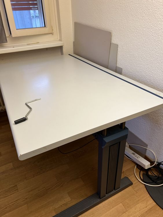 Wunderschone Hohenverstellbarer Schreibtisch Gebraucht Fotos