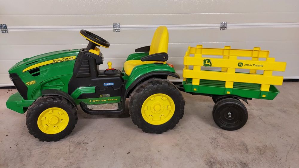 Elektro-Traktor: PEG PEREGO - JOHN DEERE Ground Force 12Volt (Gebraucht ...