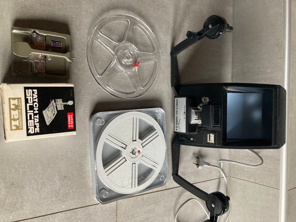 Visionneuse pour film super 8 (Gebraucht) in Savièse für CHF 40 – mit ...