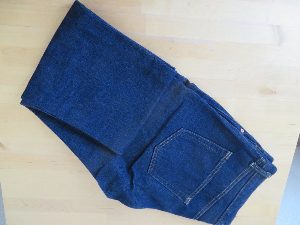LEVI Signature Jeans 34x32 (Neu und originalverpackt) in zürich für CHF ...