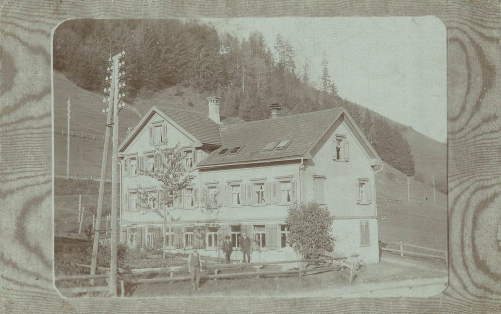 Herisau, Foto-AK mit Wohnhaus und Besitzern | Kaufen auf Ricardo
