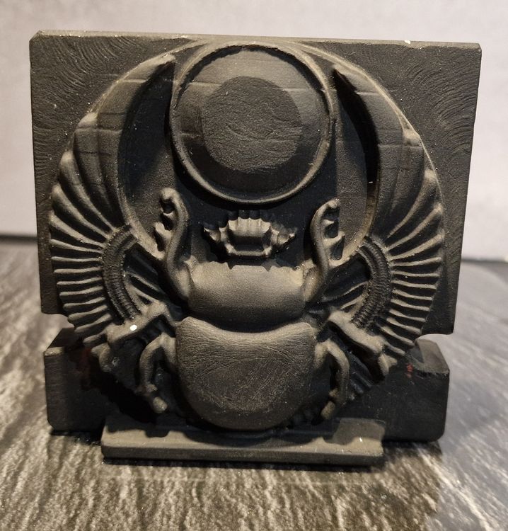 Scarab auf Lavagestein (Neu (gemäss Beschreibung)) in Matzingen für CHF 69 – mit Lieferung auf ...