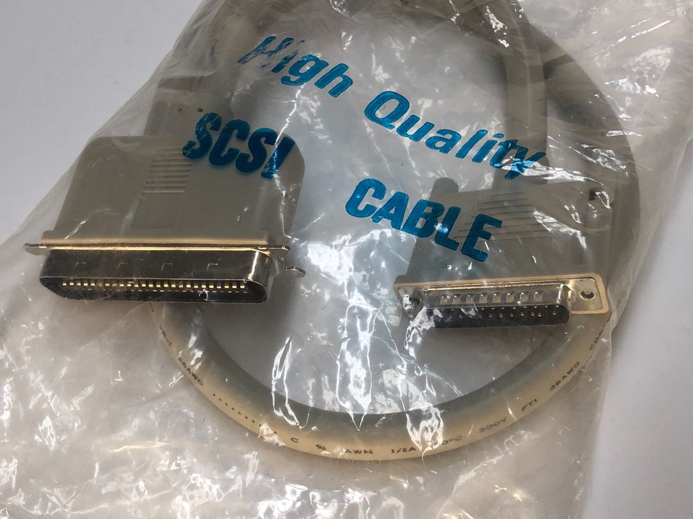 SCSI Kabel // (B) // DB25 Male to Centronics 50 Male | Kaufen auf Ricardo