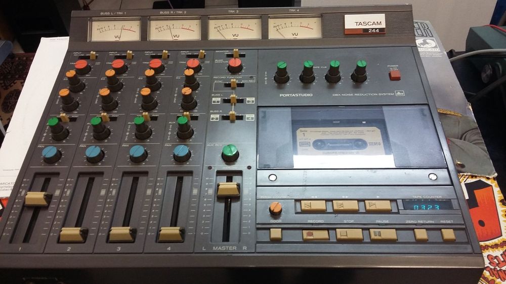 Tascam 244 Portastudio 4-Spur Kassettenrekorder Vintage (Gebraucht) in ...