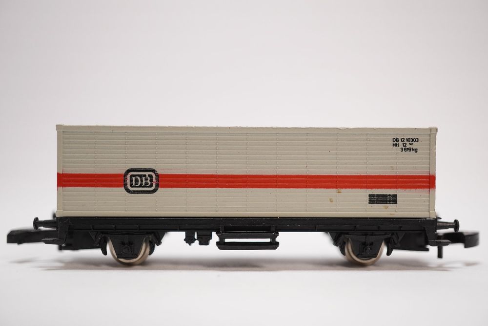 e33 Märklin 8615 DB Containerwagen DB 2-achs (Gebraucht) in Thun für CHF 10 – mit Lieferung auf ...