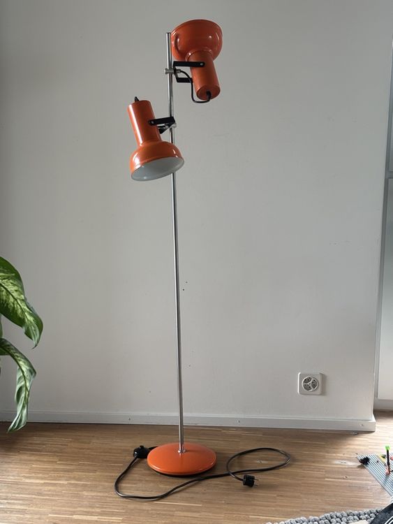 Wunderschöne Retro Stehlampe 70er Ebenbild