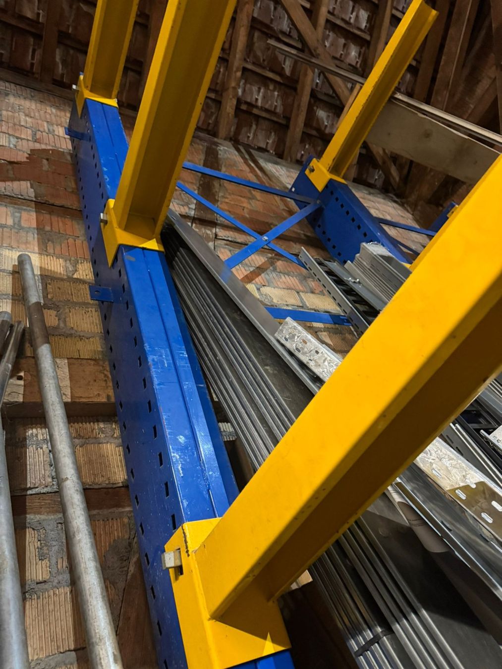 Kragarmregal 4 m – 700 kg/Arm (D'occasion) à Bazenheid pour CHF 750 ...