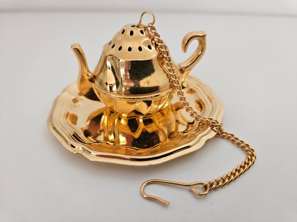 Teesieb Quist 24 Karat vergoldet neu (Neu und originalverpackt) in Seon für CHF 23 – mit ...