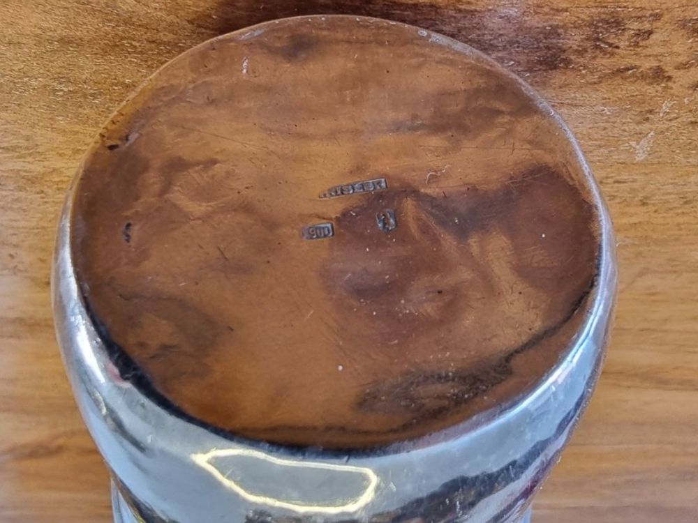 900er SILBERBECHER HANDGESCHMIEDEN. HANS ISLER - BASEL (Gebraucht) in ...