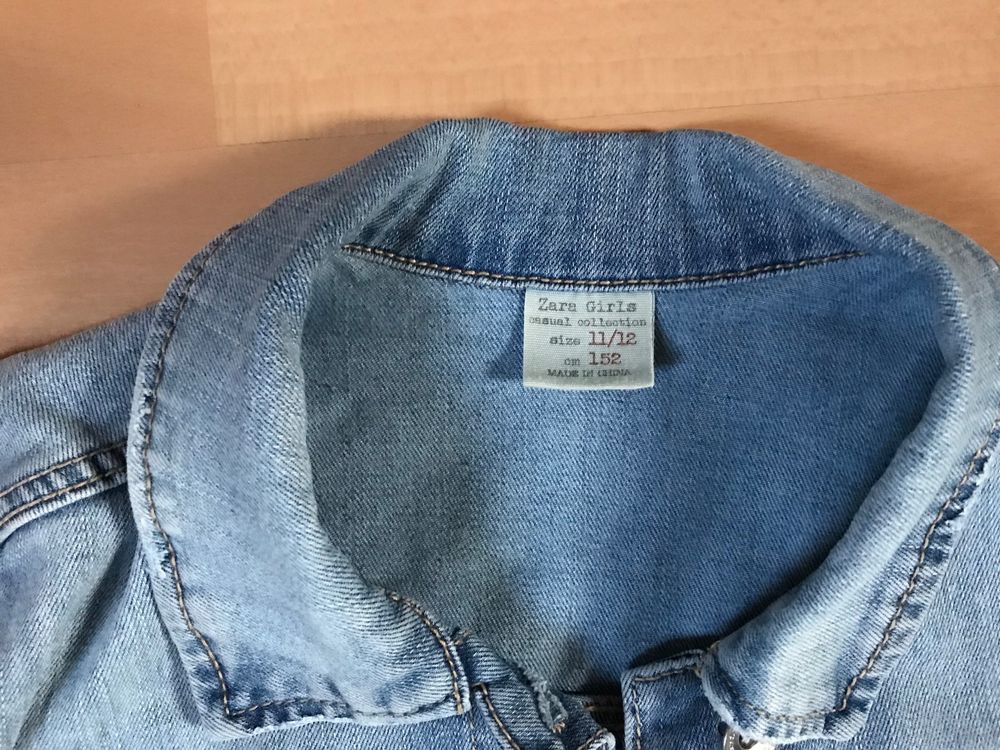 Jeansjacke 152 von Zara, (Gebraucht) in Merenschwand für CHF 9 – mit Lieferung auf Ricardo kaufen