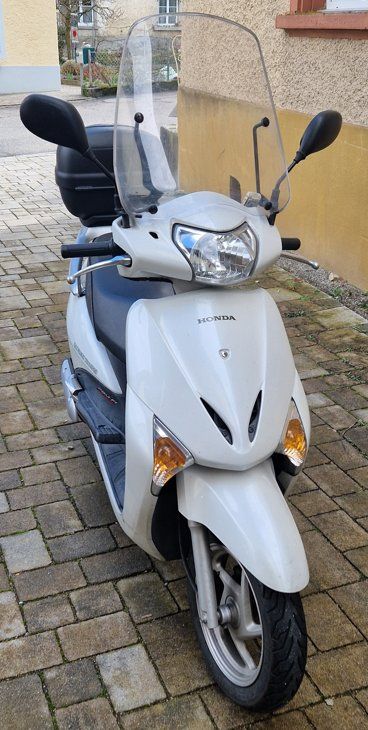Roller HONDA Lead 110 (Gebraucht) in Oberhof für CHF 600 – nur Abholung ...