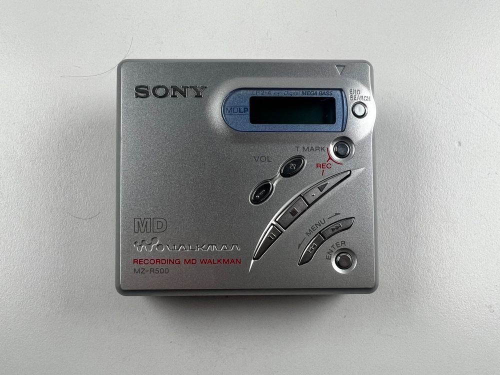 Sony Walkman MiniDisc Recorder MZ-R500 Silber (Gebraucht) in Langenthal für CHF 150 – mit ...