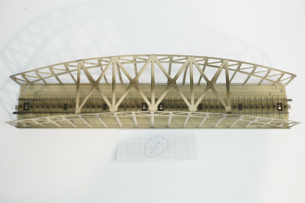 8º Märklin 7163 Bogenbrücke Metall grau 1) (Gebraucht) in Uetendorf für ...