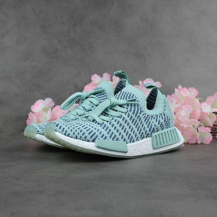 Adidas NMD R1 STLT PK Sneakers gr 40 2/3 (Neu (gemäss Beschreibung)) in ...
