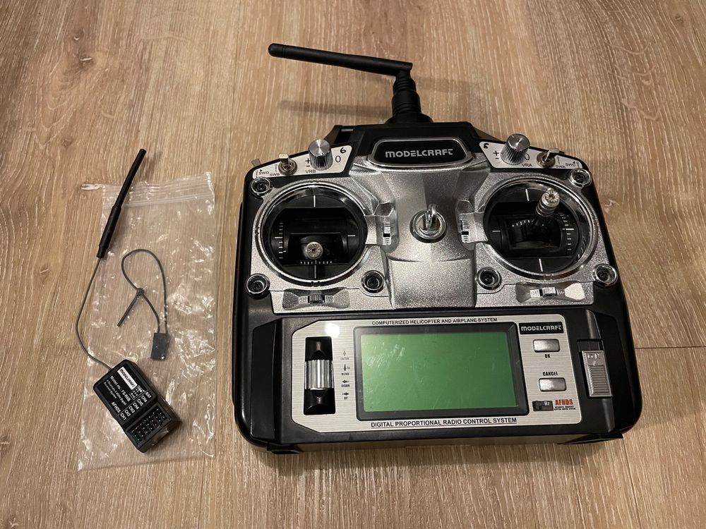 RC Fernbedienung, Funk- Fernsteuerung 2.4 GHz (Gebraucht) in Port für ...