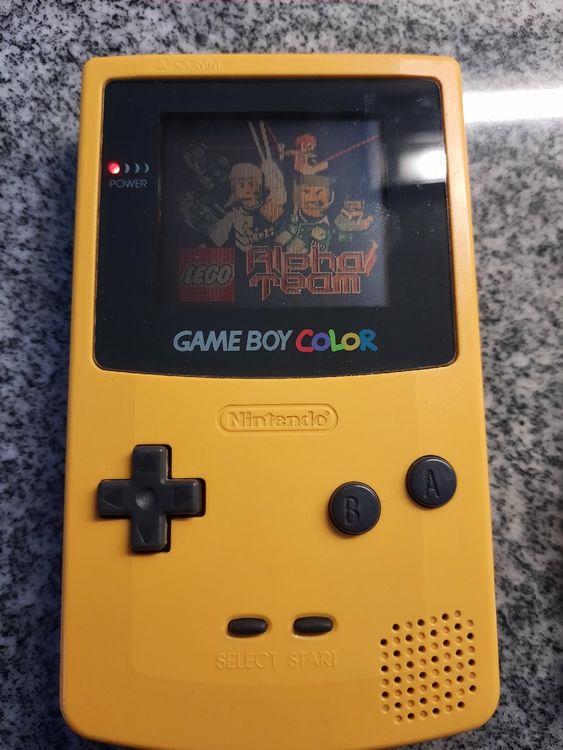 Game Boy Color Gelb + Lego Alpha Team Spiel 👌 (Gebraucht) in ...