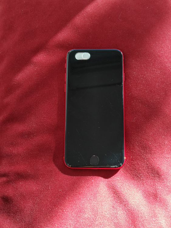 iPhone SE Red 128GB (Gebraucht) in Bern für CHF 62 – mit Lieferung auf ...