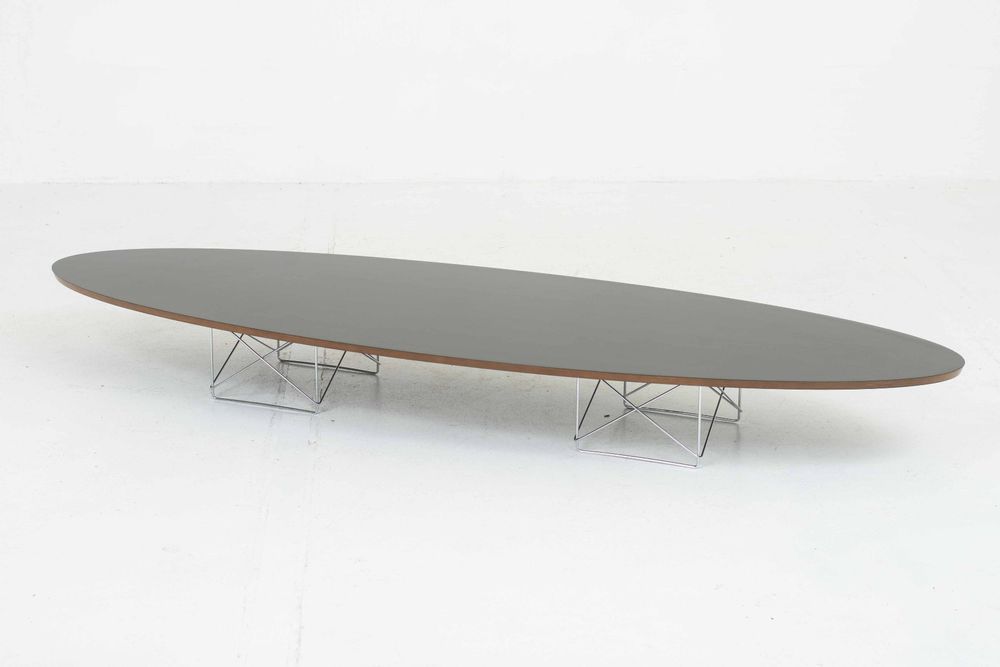 Vitra Elliptical Table ETR von Charles & Ray Eames Schwarz | Kaufen auf Ricardo