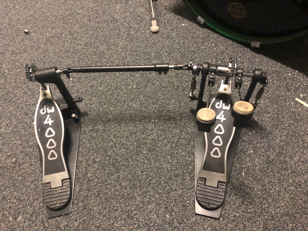 DW 4000 Kick Pedal (Gebraucht) in Zürich für CHF 55 – mit Lieferung auf ...