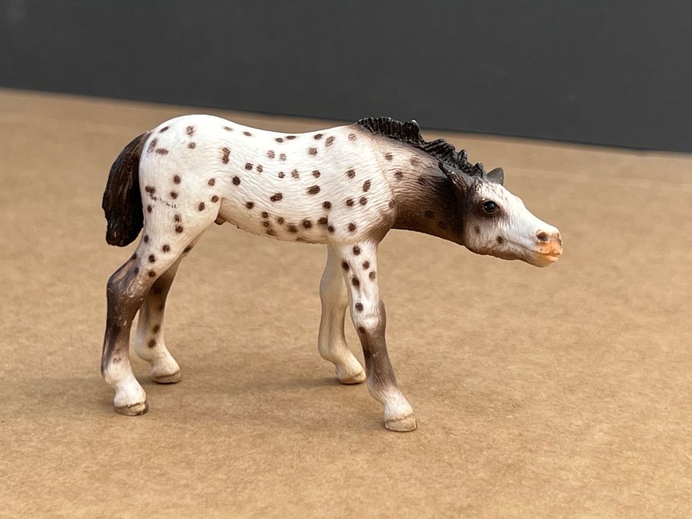 Schleich 13619 Knabstrupper Fohlen, saugend Pferd | Kaufen auf Ricardo