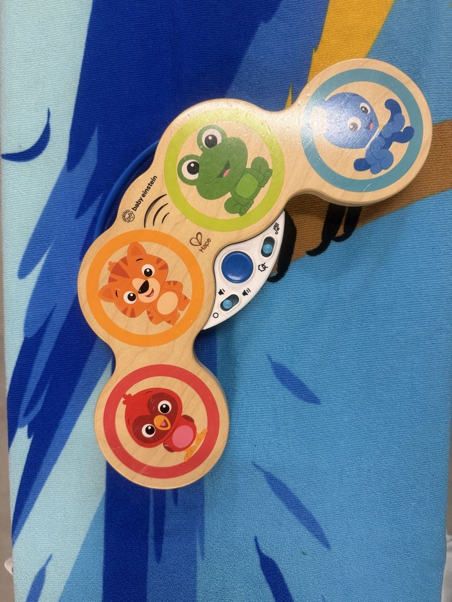 Hape Magic Touch Drums (D'occasion) à Ecublens VD pour CHF 8 – avec ...