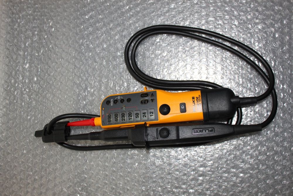 FLUKE T110 VDE Messgerät Spannungsprüfer (Neu (gemäss Beschreibung)) in ...