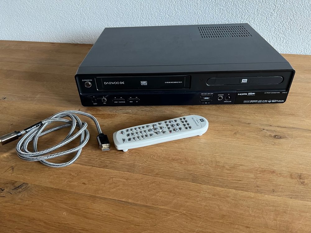 Daewoo DRV-6815S DVD / VHS Recorder (Neu (gemäss Beschreibung)) in ...