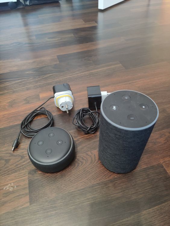 Amazon echo (2. Gen) & echo dot (3. Gen) (Gebraucht) in Neuhausen für CHF 50 – mit Lieferung auf ...