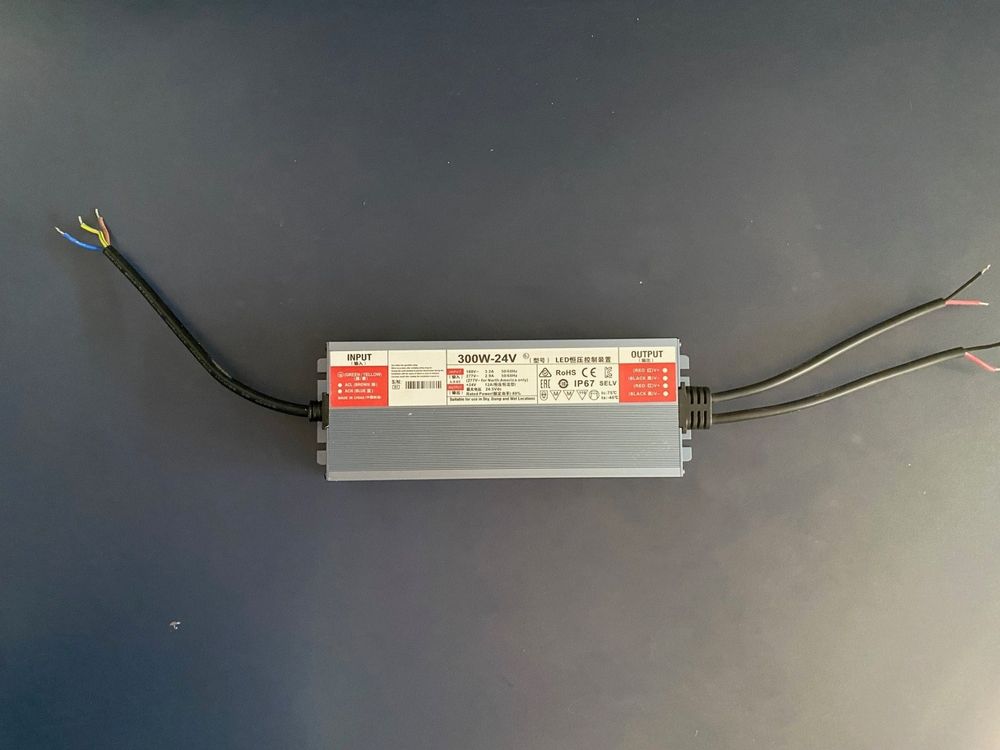 LED Netzteil 24V 300W 12A / IP67 (Neu (gemäss Beschreibung)) in für CHF ...